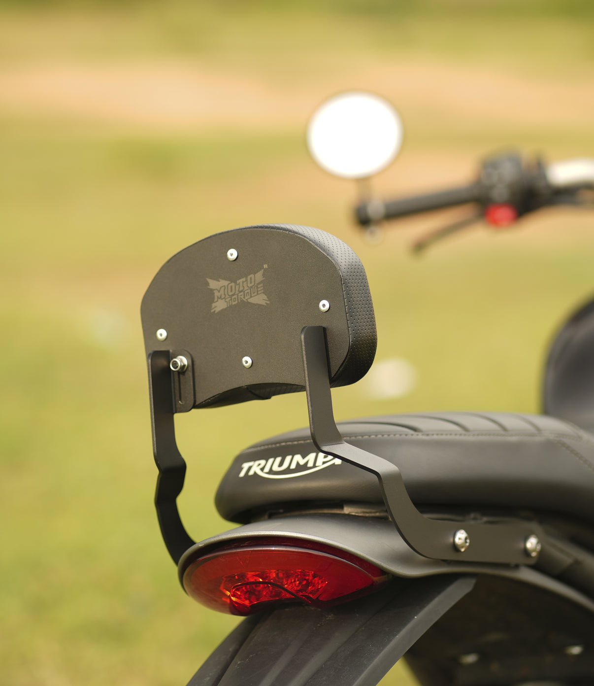 Triumph Speed 400 Backrest – Moto Torque