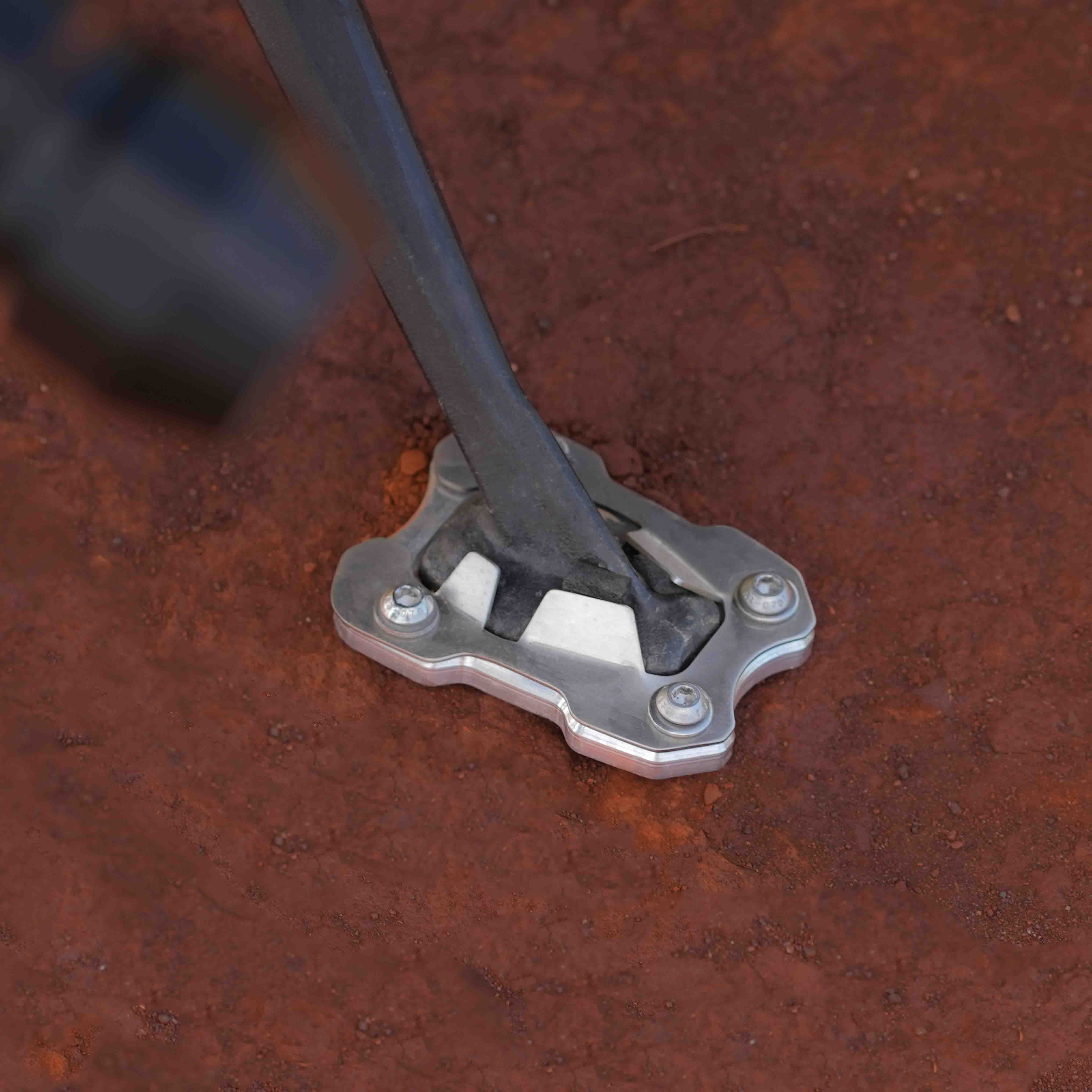 SIDE STAND EXTENDER FOR YEZDI ADVENTURE – Moto Torque